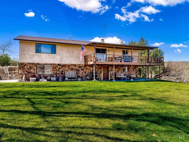17365 State Hwy 78