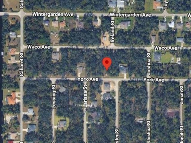 17368 York Ave, Port Charlotte, FL 33948