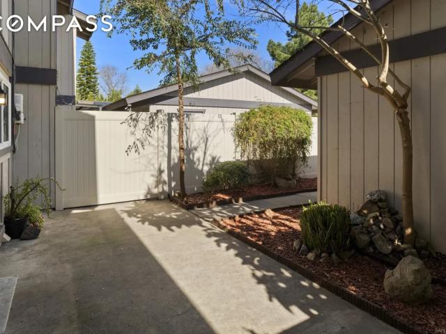 17368 Caminito Canasto, San Diego, CA