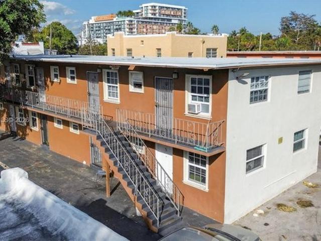 1736 NW 19th St, Miami, FL 33125