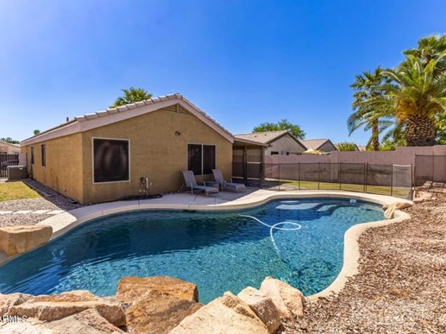 1736 E Robin Ln, Gilbert, AZ 85296