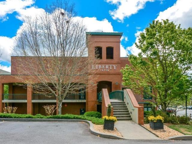 1736 Liberty Ln Roswell, GA 30075