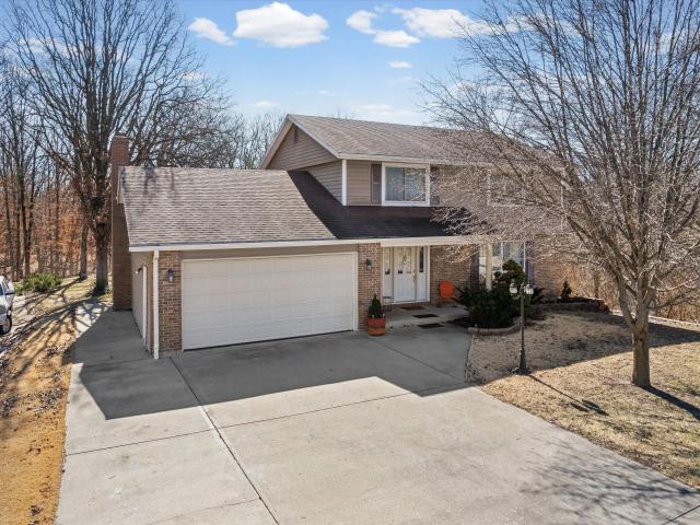 1736 parkwood dr