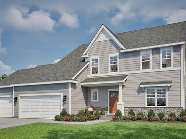 1736 Switchgrass St, Oconomowoc, WI 53066