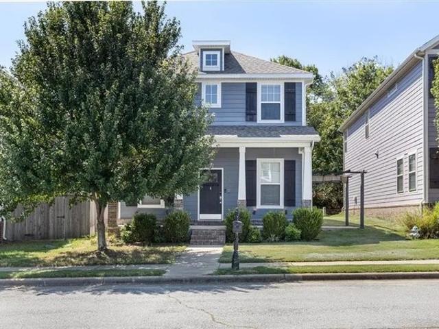 1736 S 39th Pl, Rogers, AR 72758