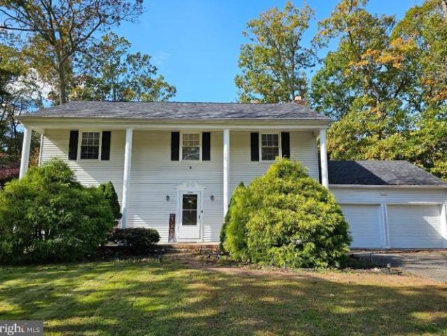 1736 Wynnewood Dr, Vineland, NJ 08361