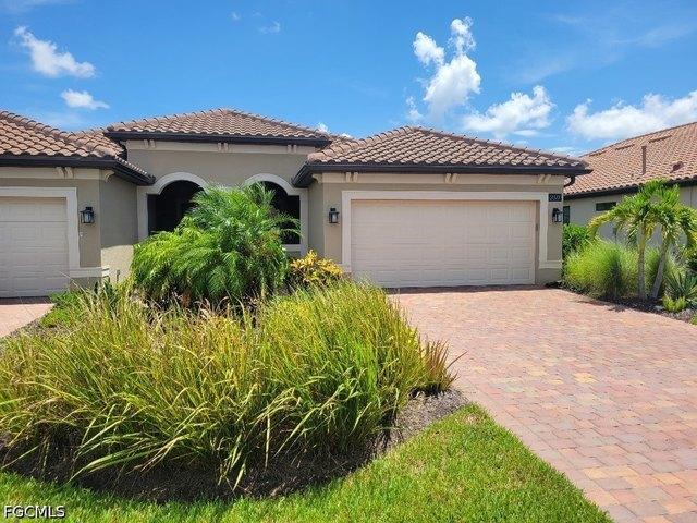 17373 Corsini Dr, Fort Myers, FL 33913
