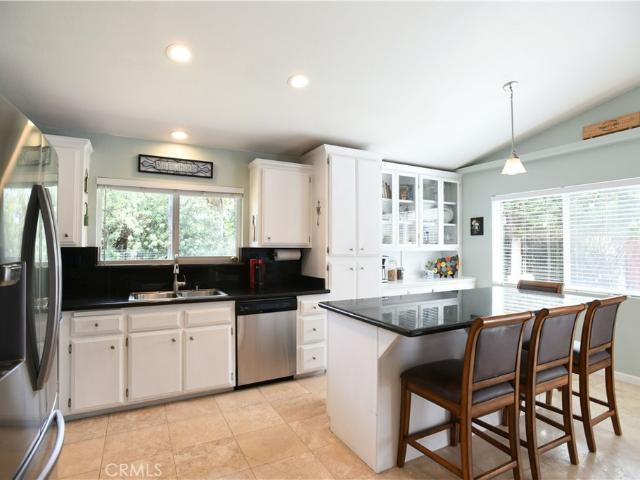 17371 Mockingbird Canyon