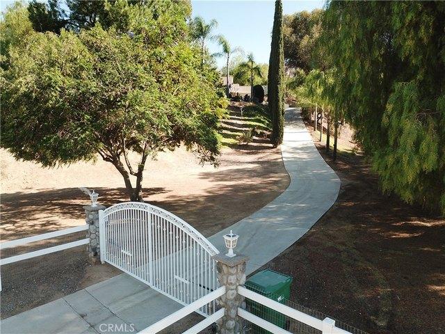 17371 Mockingbird Canyon Rd, Riverside, CA 92504