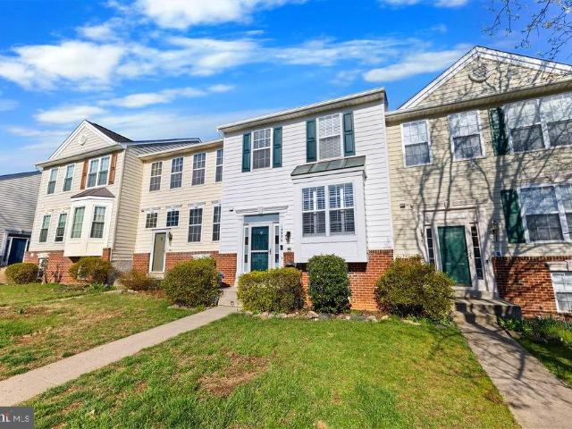 17372 Legacy Ter, Round Hill, VA 20141 | MLS #VALO2118