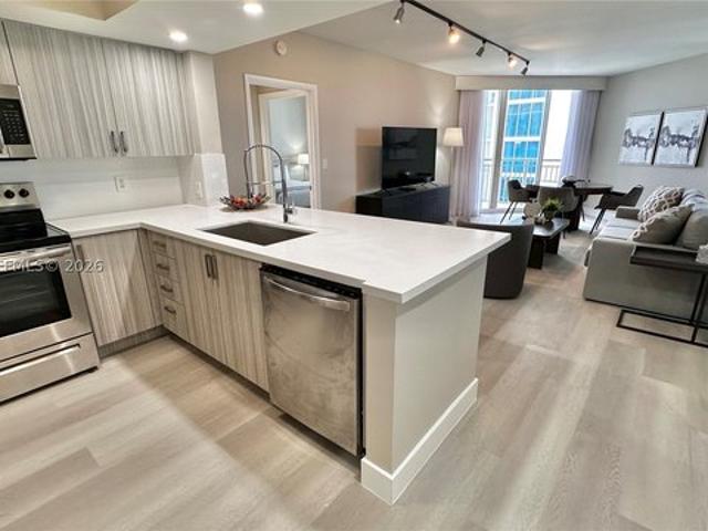 17375 Collins Ave Unit 2707, Sunny Isles Beach, FL 33160