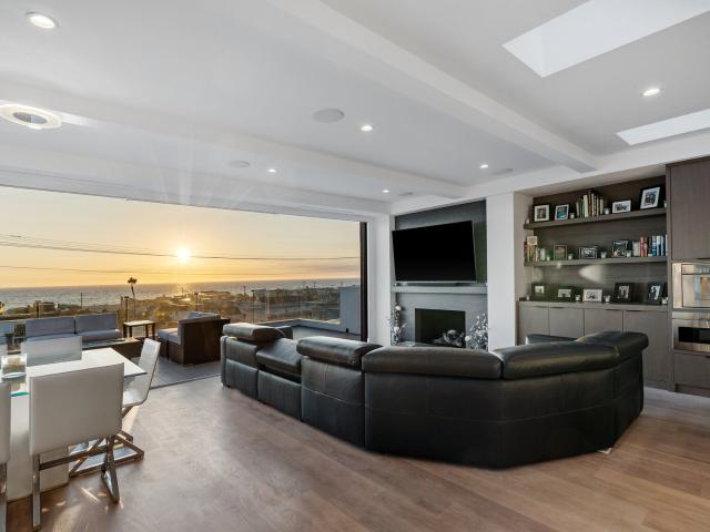 1737 Manhattan Avenue, Hermosa Beach, US, CA