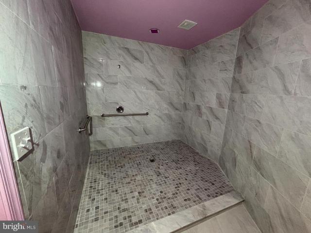1737 Old York Road