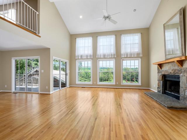 17385 Spencers Cove Road