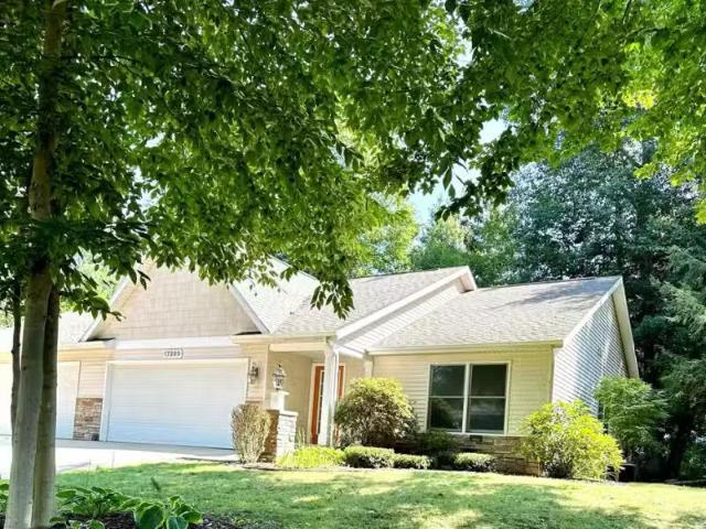17389 HAZEL ST # 2, SPRING LAKE, MI 49456 Condo/Townhome For S.