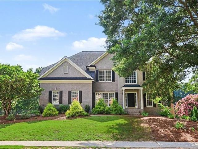 1738 Mulberry Lake Dr, Dacula, GA 30019