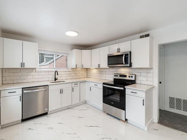 1738 Main Street 2 Bedroom Apartment for Rent at 1738 Main St, Pittsburgh, PA 15215