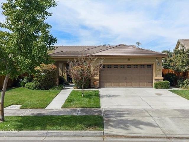 1738 Adams Creek Way, Oakdale, CA 95361