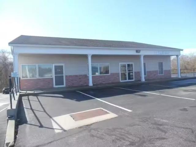 1738 G. A. R. Highway #1 & 2, Swansea, MA 02777 MLS 73474861