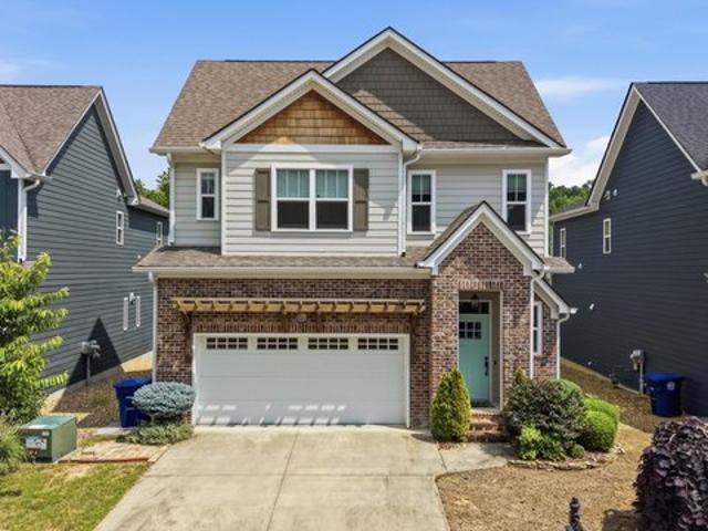 1738 Seven Pines Ln, Chattanooga, TN 37415