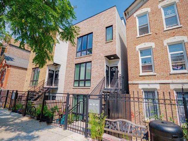 1738 W 17th St Unit 2, Chicago, IL 60608
