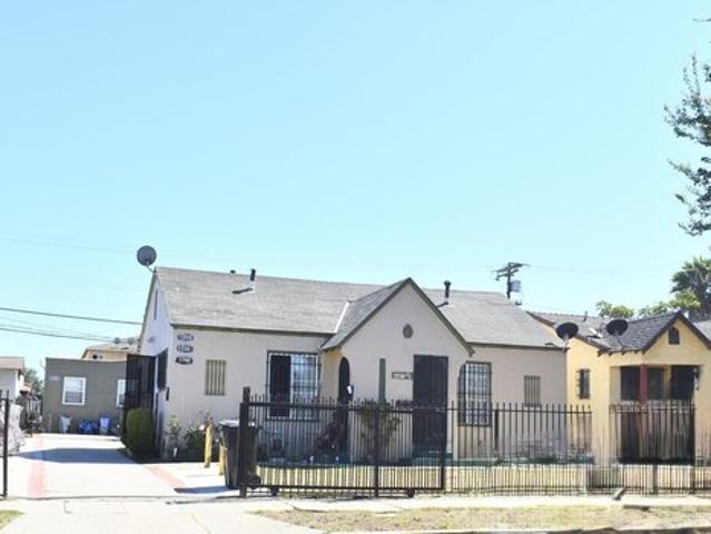 1738 W 82nd St, Los Angeles, CA 90047