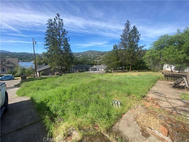 17396 Meadow View