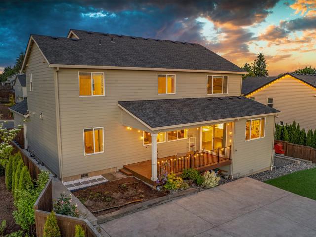 1739 nw hancock dr