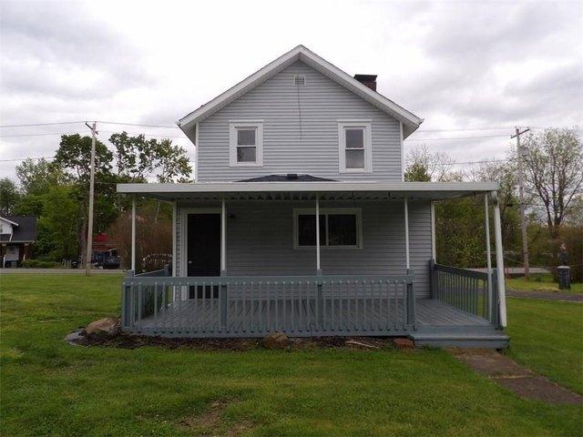 1739 N Water Ave, Hermitage, PA 16148