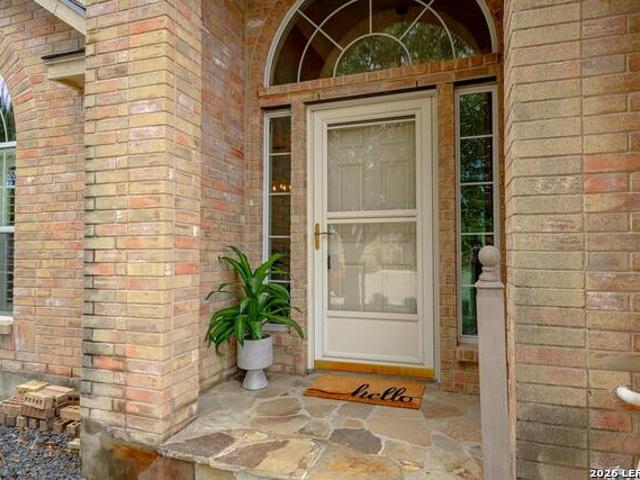 1739 Oakmont Cir
