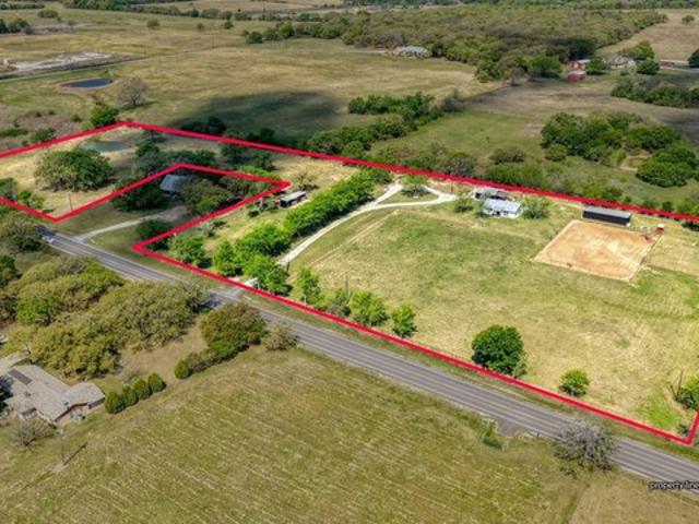 1739 FM 67, Covington, TX 76636