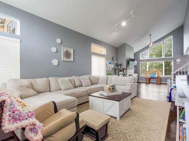 1739 Hickory Park Lane