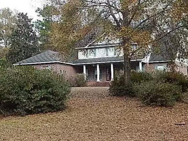 1739 WOODRIDGE DR, ATMORE, AL 36502