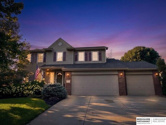 17303 J St, Omaha, NE 68135