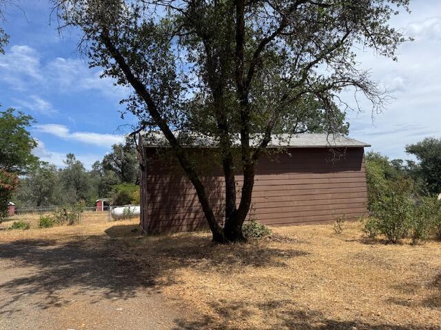 17300 Fuzzy Lane