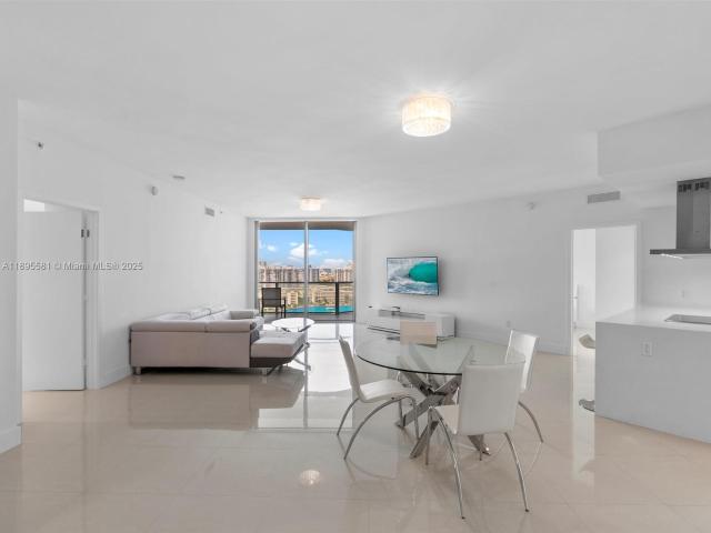 17301 Biscayne Blvd, Unit 1704, North Miami Beach, FL 33160 | MLS #A12005