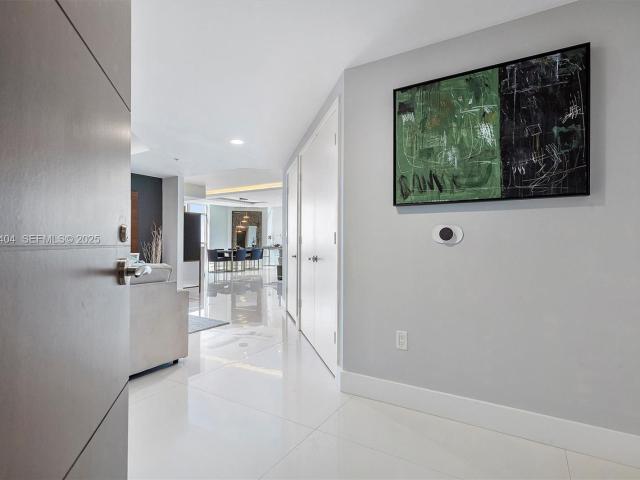17301 Biscayne Blvd, Unit 2302, North Miami Beach, FL 33160 | MLS #A11743