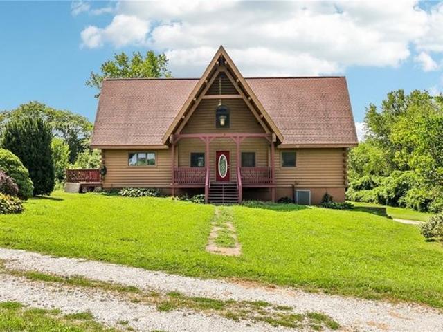 17301 E Kentucky Rd, Independence, MO 64058