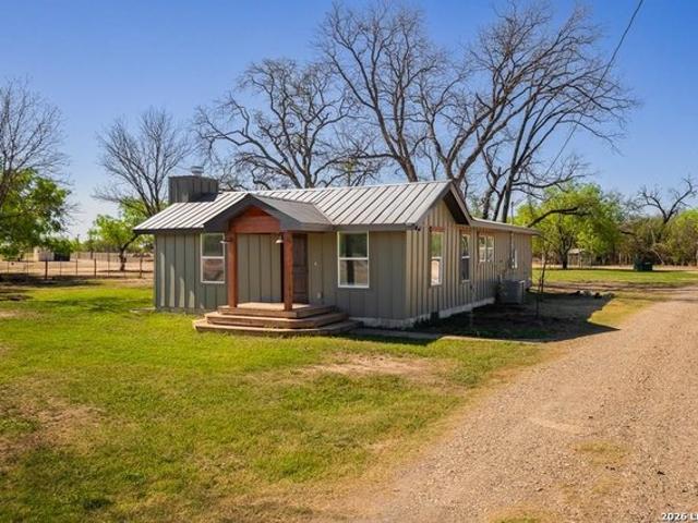 17301 N US Highway 277, Quemado, TX 78877