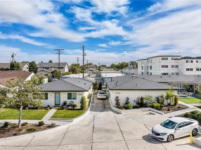 17302 Ermanita Ave, Torrance, CA 90504 | MLS #SB26042 | Compass