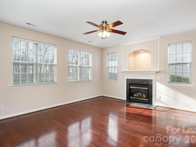 17304 Commons Crossing Drive