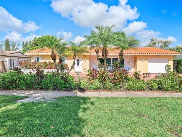 1730 NW 108th Ave, Pembroke Pines, FL 33026