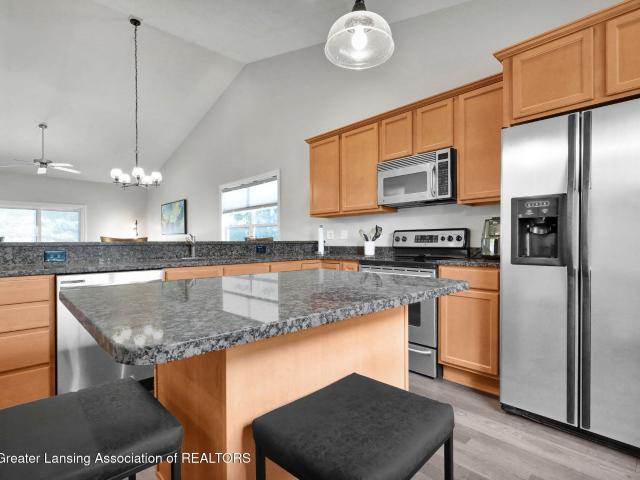 1730 N Crystal Cove