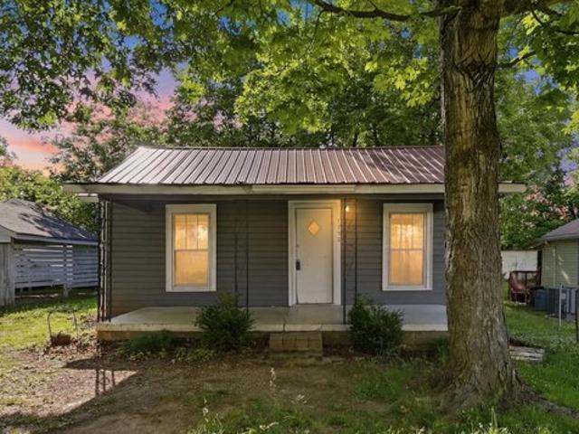 1730 Baugh St NE, Cleveland, TN 37311