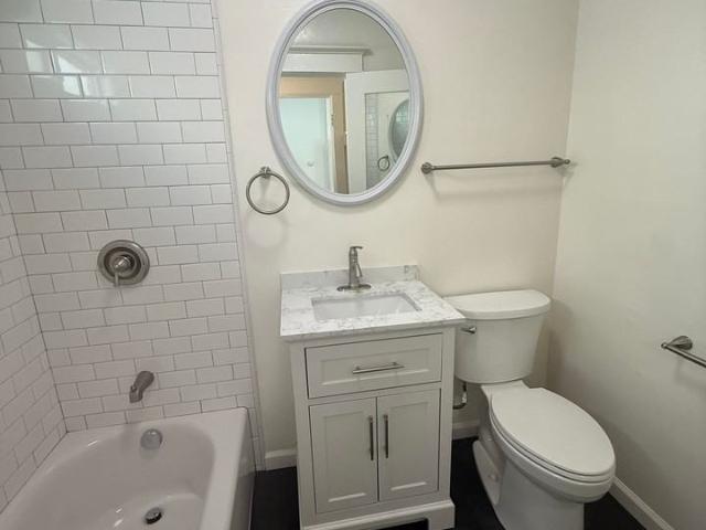 1730 E. 7th St. Studio Apartment for Rent at 1728 E 7th St, Long Beach, CA 90813 Franklin School