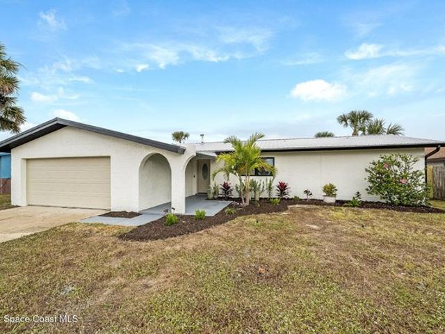 1730 E Riviera Dr, Merritt Island, FL 32952