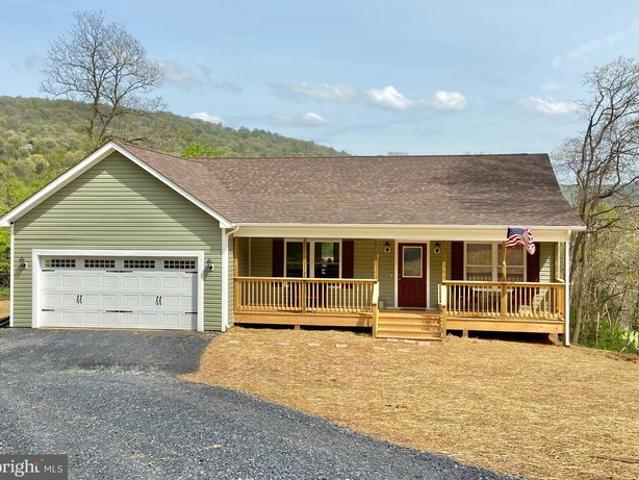 1730 High Top Rd, Linden, VA 22642