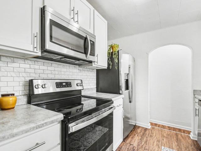 1730 Kessler Boulevard