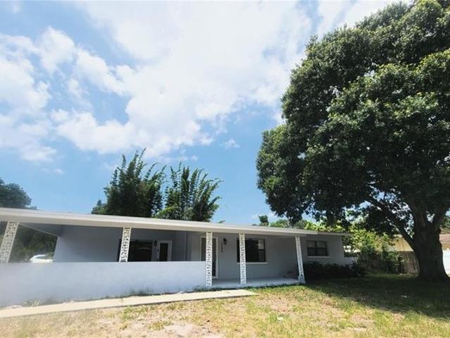 1730 Long St, Clearwater, FL 33755