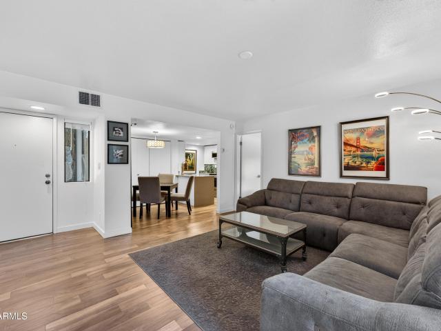 1730 W EMELITA Avenue # 1042